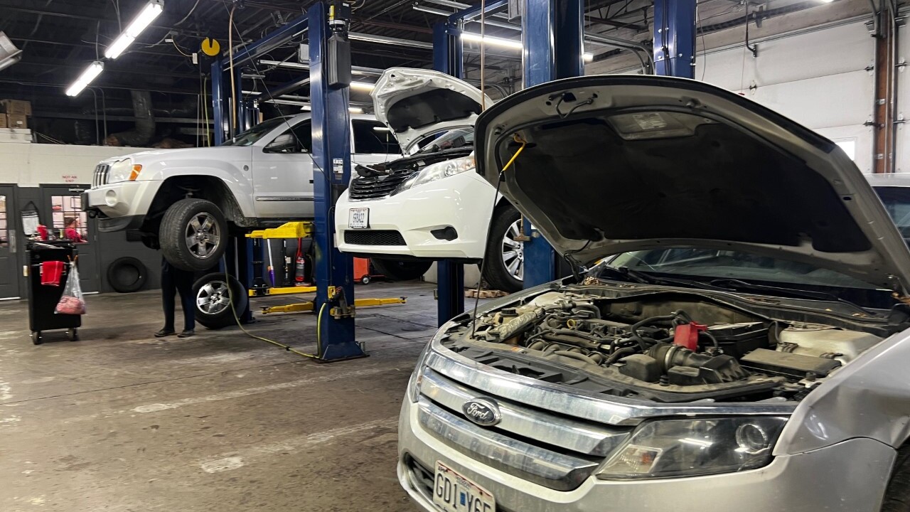 Top 2 Reasons For Auto Repair Shop Delays - Nine Sigma Vehicles